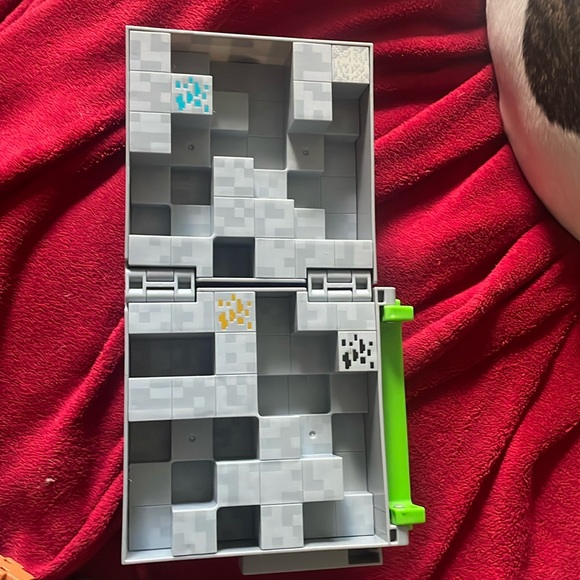 Minecraft | Toys | Minecraft Mini Figure Collector Carry Case Storage ...